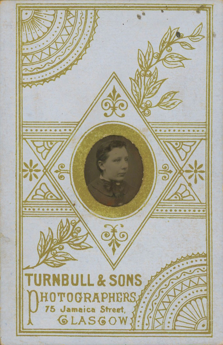 American Gems – THE FAMILY MUSEUM